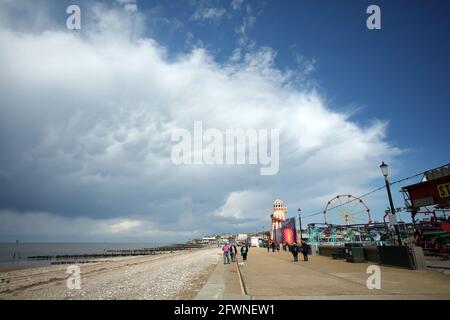 Hunstanton, UK. 18th May, 2021. The beach and promenade at Hunstanton ...