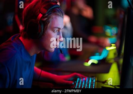 An online strategy tournament for esports players in the cyber games ...