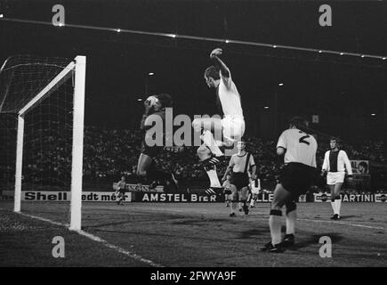 margin numbers negative strip: no. 27: on the stand from left to right ...