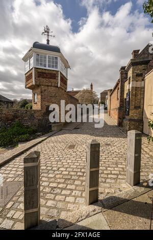 Houses on the Cobb led high street in Upper Upnor on the banks of the ...