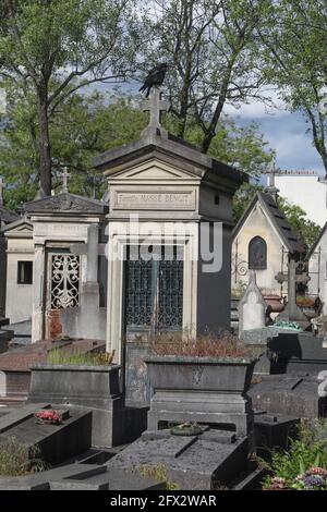 LE MUSEE DES VAMPIRES ET LE PERE LACHAISE DES VAMPIRES Stock Photo - Alamy