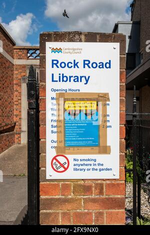 An exterior view of Rock Road Library, Cambridge, UK Stock Photo - Alamy