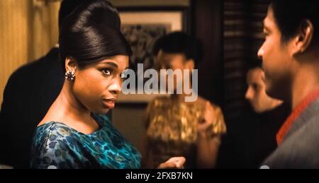 MARLON WAYANS and JENNIFER HUDSON in RESPECT (2021), directed by LIESL ...