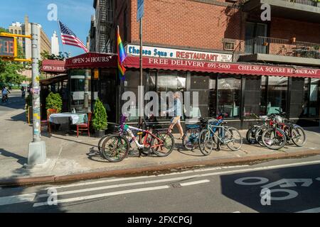 Indoor dining in Chelsea in New York on Wednesday, May 26, 2021 ...