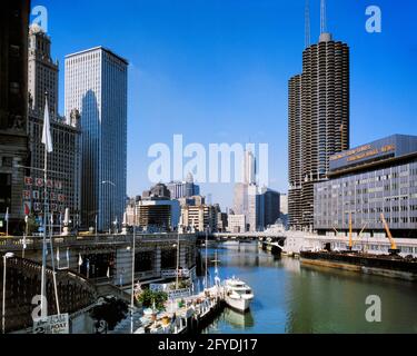 Chicago, Illinois, USA. The old Chicago Sun-Times Building along the ...