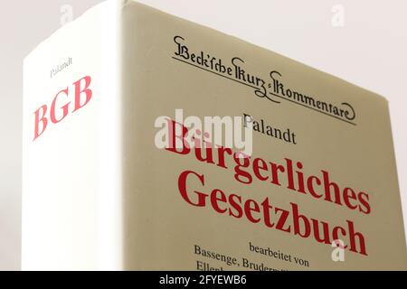 Symbol picture: German Civil Code (BGB) in front of blue sky with ...