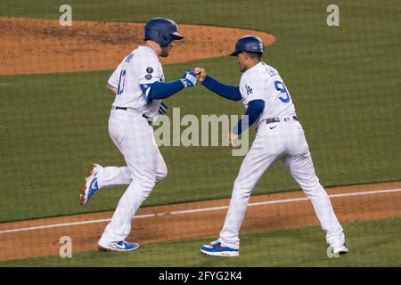 Los Angeles Dodgers hitting coach Robert Van Scoyoc (72) during a MLB ...