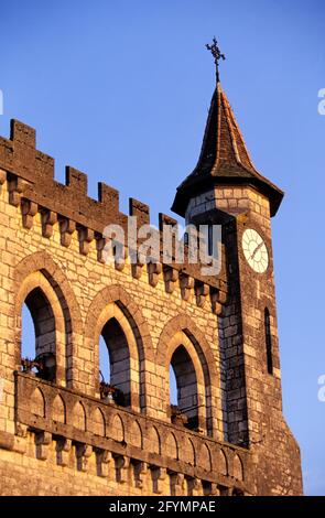 Village Monflanquin Lot et Garonne France Stock Photo - Alamy