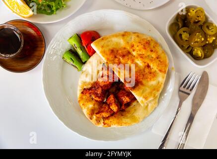 Chicken shish taouk (Sis tavuk) with lavash and vegetables Stock Photo ...