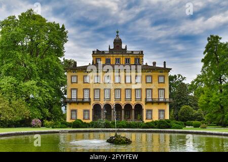 Villa Torrigiani old villa with gardens and ancient statue in tuscany ...