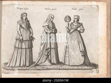 Drie Vrouwen, Gekleed Volgens de Mode in Neurenberg Van approx. 1580 ...