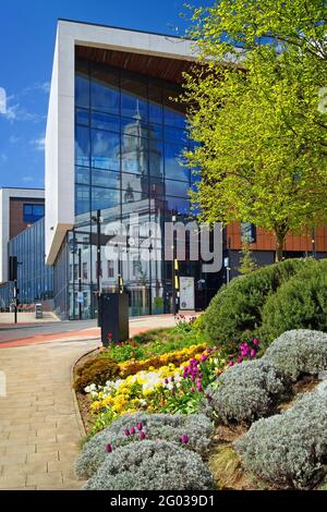 Barnsley Sixth Form College, Barnsley, South Yorkshire, UK Stock Photo ...