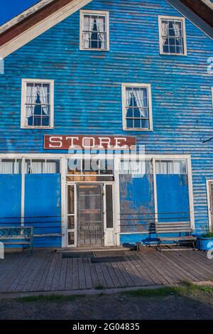 Vintage Historic Convenience Store Canada Stock Photo - Alamy