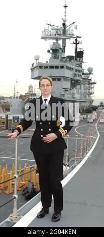 CAREERS PIC LT. COMMANDER SHARON MALKIN ALONGSIDE HMS ILLUSTRIOUS AT ...