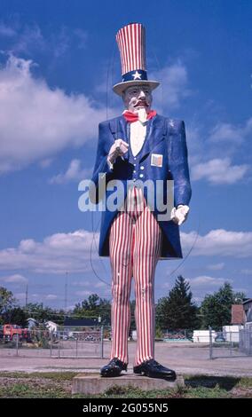 Uncle Sam Fast Food statue, Toledo, Ohio Stock Photo - Alamy