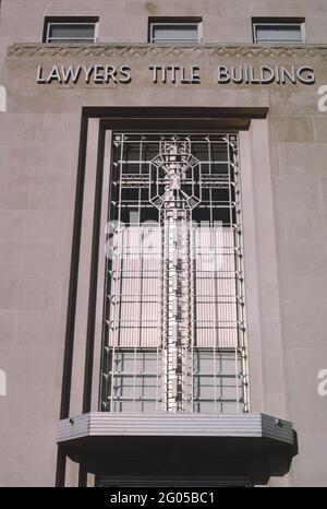 1990s America - Lawyer's Title Building, Oklahoma City, Oklahoma 1993 ...