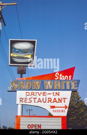 Stan's Snow White Drive-In Restaurant sign, angle two, Frederick Avenue ...