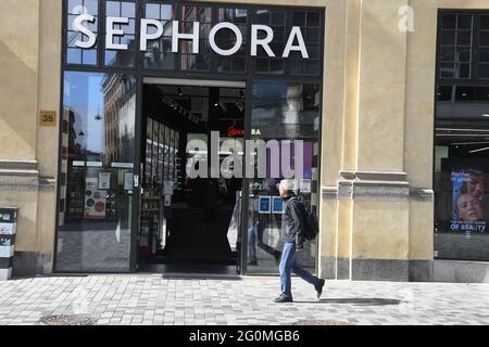 Sephora store in Copenhagen Stock Photo - Alamy