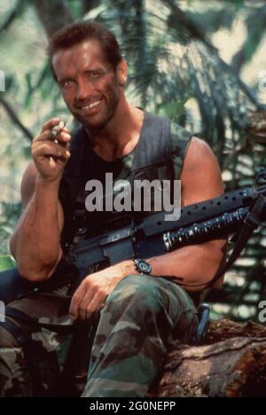 PREDATOR / Predator USA 1987 / John McTiernan JESSE VENTURA in ...