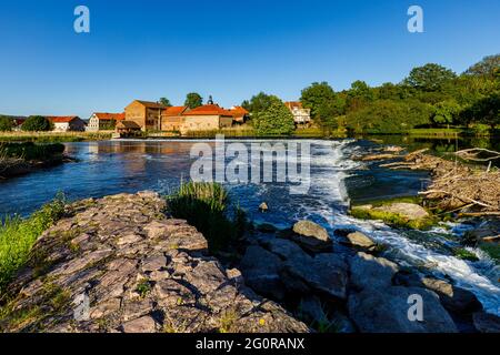 The village of Sallmannshausen at the Werra River in Thuringia Stock ...