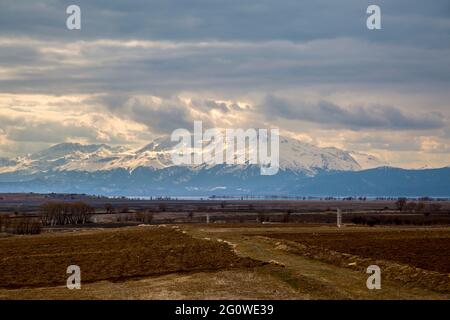 A magnificent and impressive natural landscape with high resolution ...