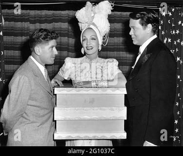 FOLLOW THE BOYS, Marlene Dietrich, Orson Welles, 1944 Stock Photo - Alamy