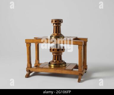 Model of a Double Capstan, Model of a double capstan in a wooden frame ...