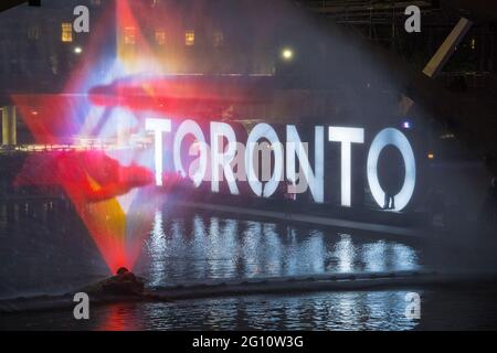 Nuit Blanche 2016, Nathan Phillips Square, Toronto, Canada. Pneuma ...