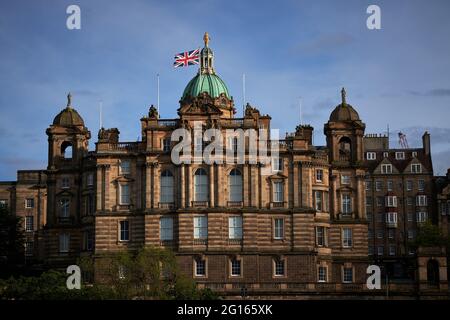 Lloyds Banking Group Head Office, Gresham Street, London Stock Photo ...