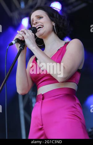June 6, 2021: IMOGEN CLARK performs at the Hawkesbury Flood Relief ...