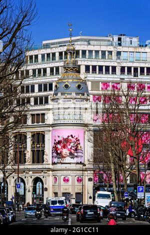 Exterior of the Printemps department store in Paris, Anonymous, 1888 ...