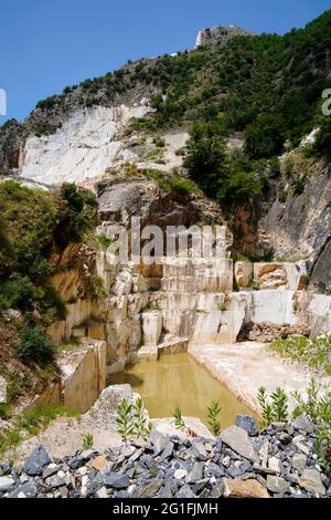 Marble quarries in Colonnata, Carrara, Tuscany, Italy Stock Photo - Alamy