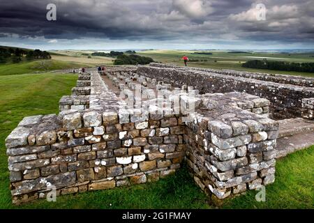 Hadrian's Wall, Hadrian's Wall, Roman frontier fortification system ...