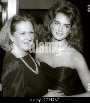 Brooke Shields Teri Shields 1980s Photo By Michael Ferguson/PHOTOlink ...