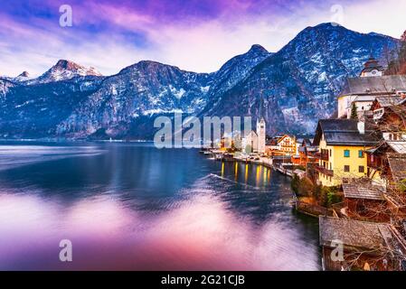 Hallstatt, Austria - Colored sunset, postcard view of famous Alps ...