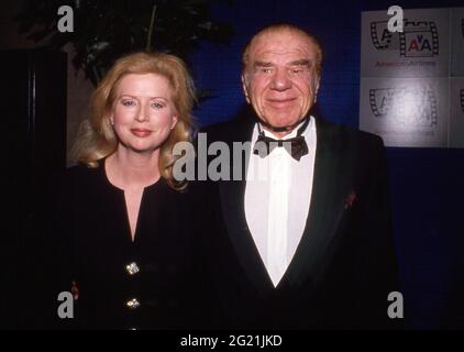 Lionel Stander and wife 1991 Credit: Ralph Dominguez/MediaPunch Stock ...