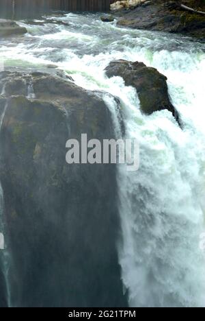 Water crashes down Snoqualmie Falls in Snoqualmie, Washington, USA, on ...