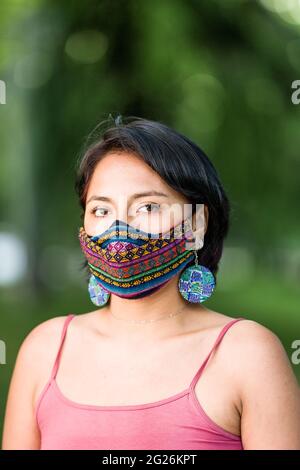 Bolivian handcraft quechua Cloth mask with traditional pattern for ...