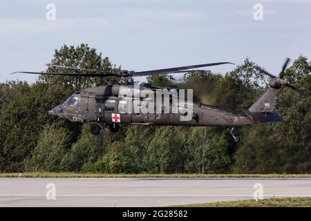A U.S. Army HH-60 MedEvac Black Hawk helicopter and crew from Charlie ...