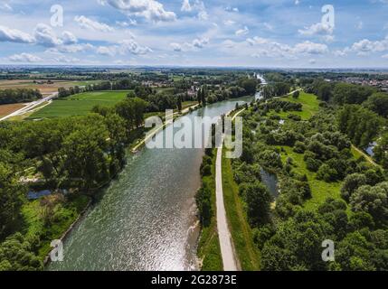 The estuary of the Isar, a jewel of Bavarian floodplain landscapes ...