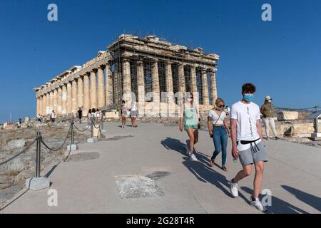 Walkway to the Parthenon Stock Photo - Alamy