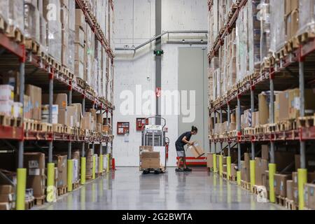 MSF logistics warehouses, Merignac, June 08, 2021. Report in the ...