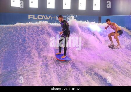 WAVE IN PARIS THE FIRST INDOOR STATIC SURF WAVE FACILITY Stock Photo ...