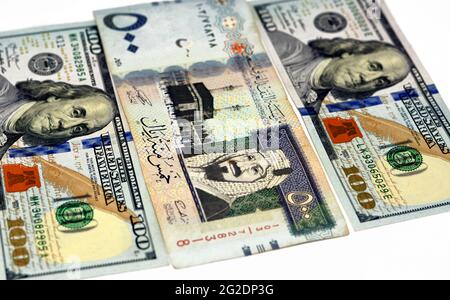 Saudi Arabia 500 Riyals Banknotes. Saudi Riyal Banknotes of 500 SR. 3D ...