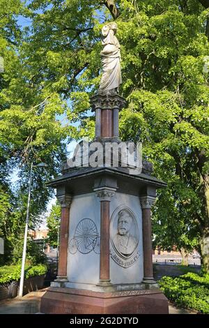 Monument to James Starley (1831-1881), inventor of the modern bicycle ...