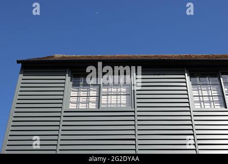 overlapping timber cladding Stock Photo - Alamy