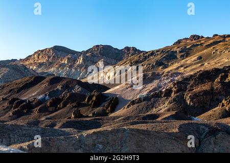 Wonderful views from the Artist's Palette Drive in Death Valley ...