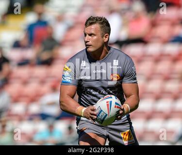 Leigh, UK. 12th June, 2021. Ben Reynolds (30) of Leigh Centurions goes ...