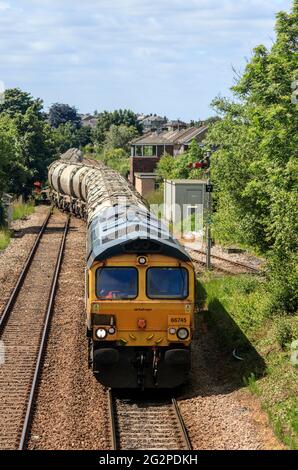 66745 'Modern Railways The First 50 Years' reverses into Hanson Cement ...