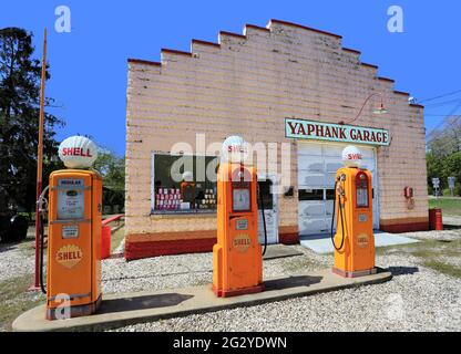 Old gas station Yaphank Long Island New York Stock Photo - Alamy